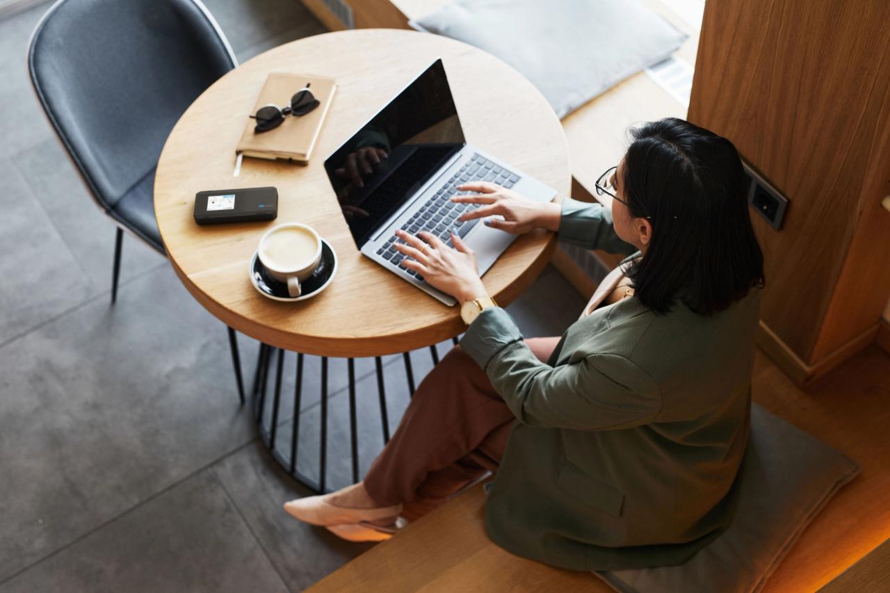 5G Mobile Router vs 5G Laptop | Inseego